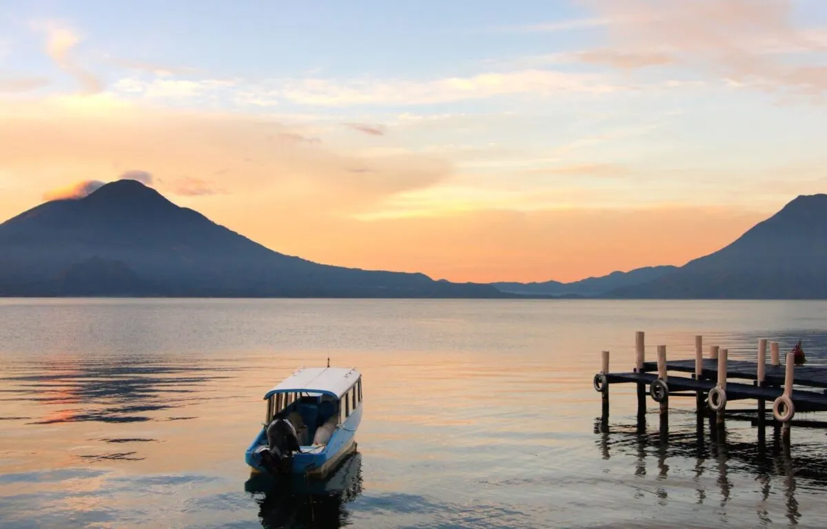 Descubriendo el Lago de Atitlán en Guatemala: Un Paraíso Lleno de Secretos